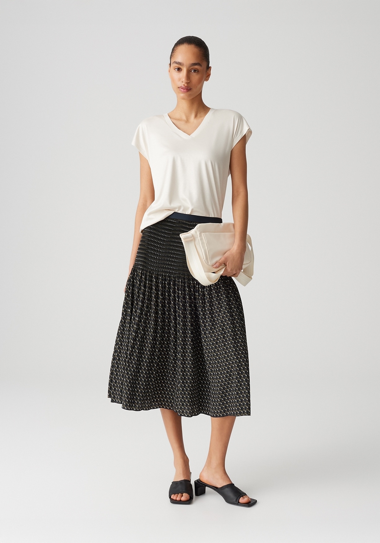 Feminin-casual Mode für Damen | OPUS