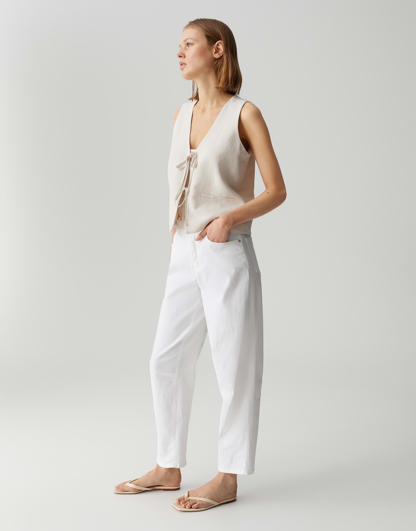 Barrel Melly relax weiß online bestellen | OPUS Online Shop