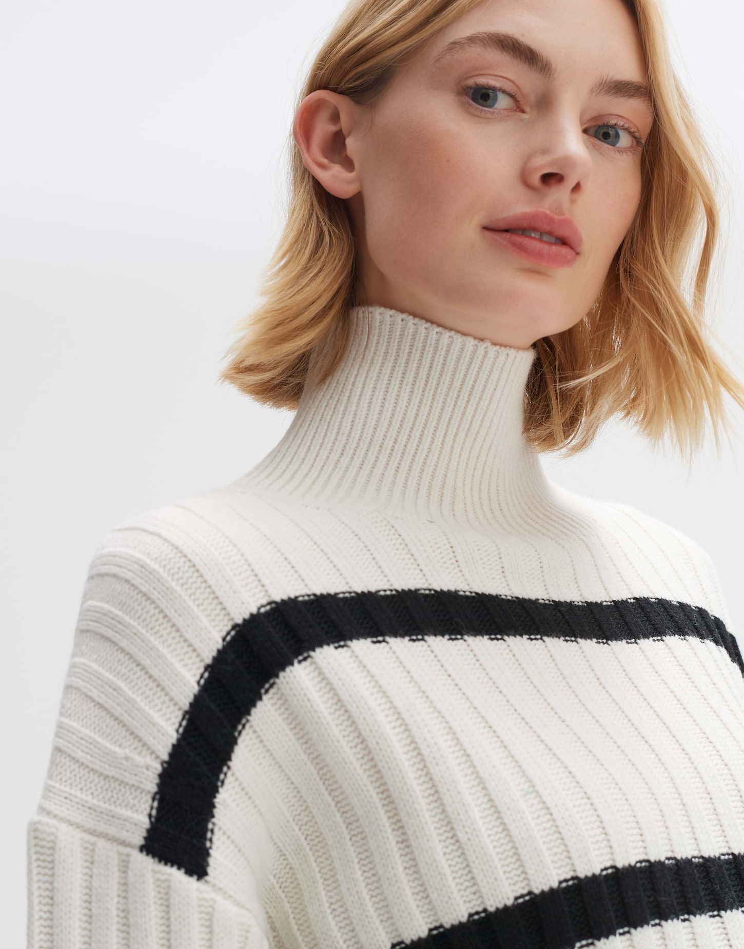 Pullover Pory stripe weiß online bestellen | OPUS Online Shop