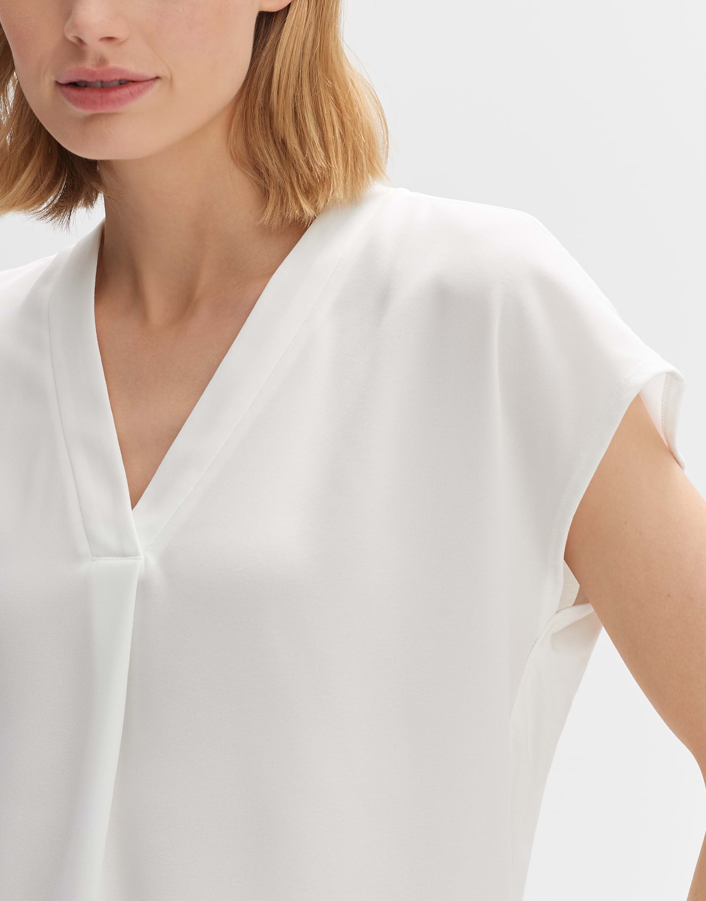 Kurzarmbluse Feliso weiß online bestellen | OPUS Online Shop