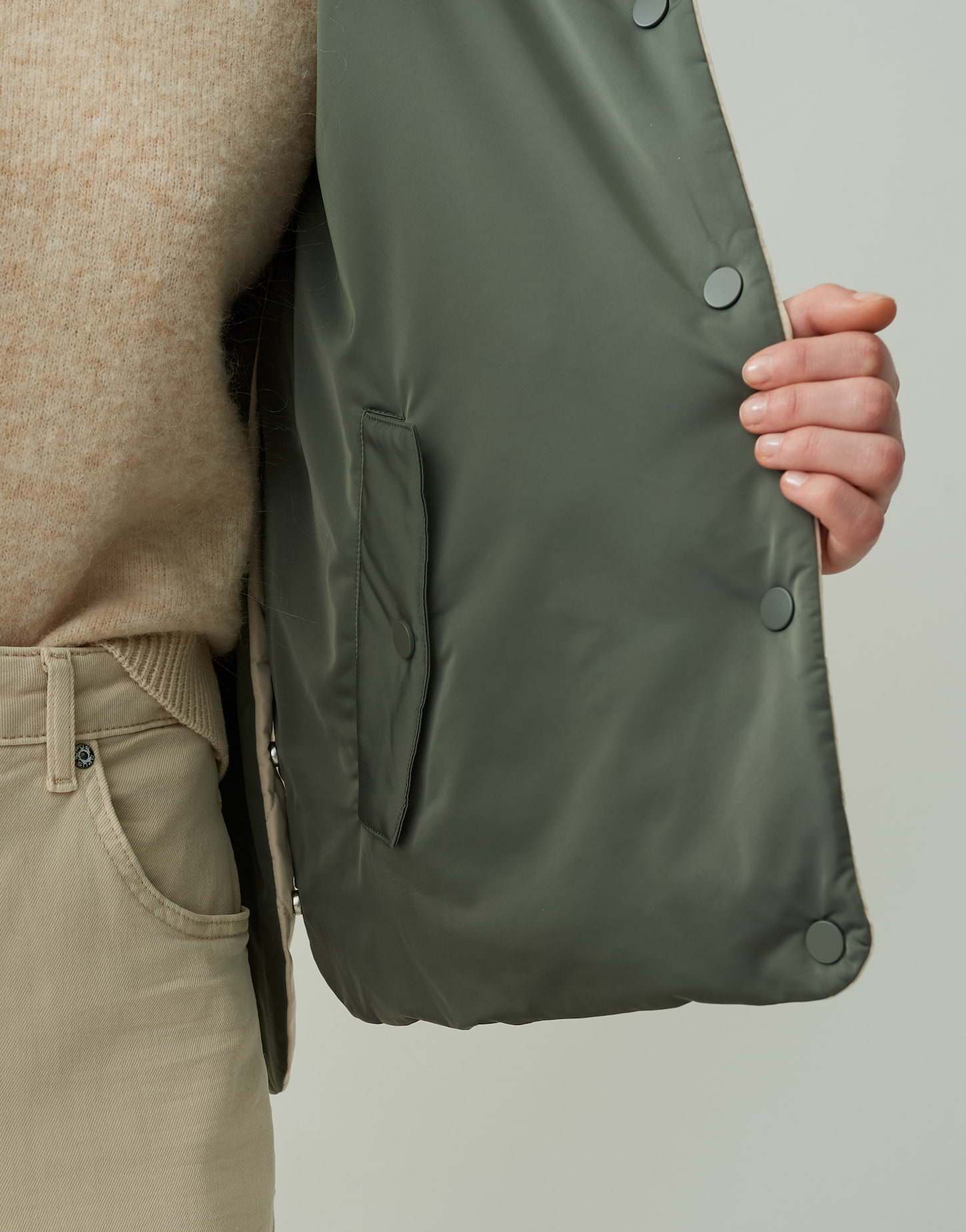 Weste Wusi beige online bestellen | OPUS Online Shop