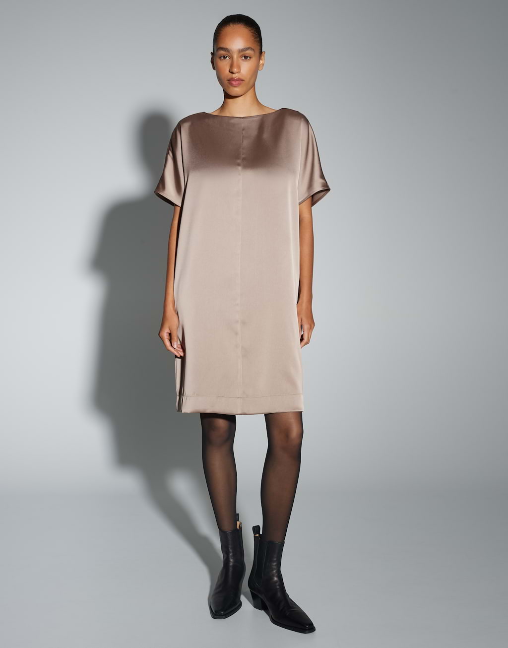 Minikleid Wanell gold online bestellen | OPUS Online Shop