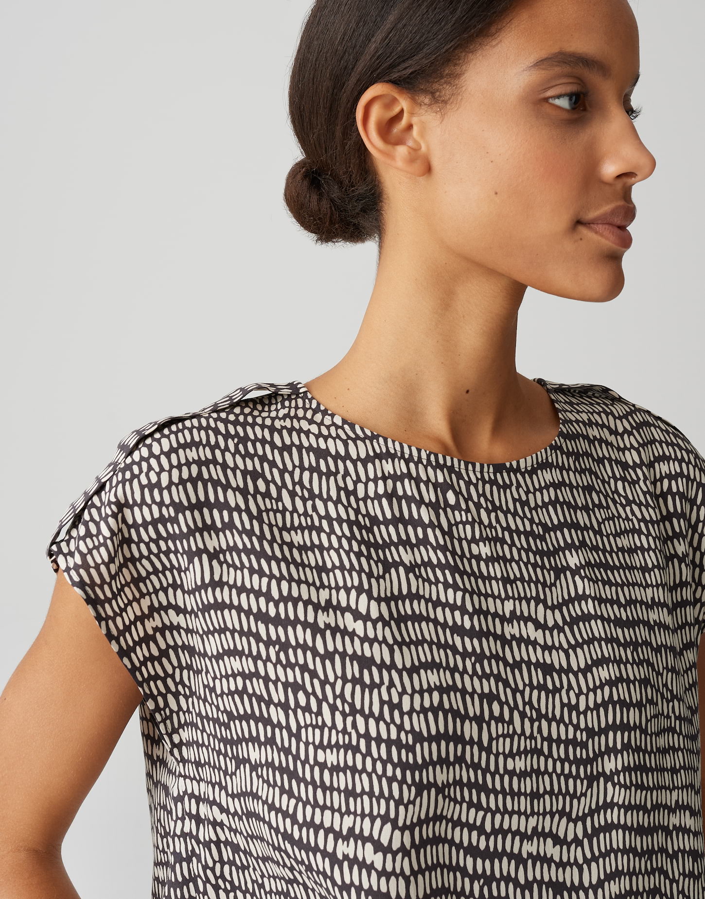 Kurzarmbluse Ferena splash braun online bestellen | OPUS Online Shop