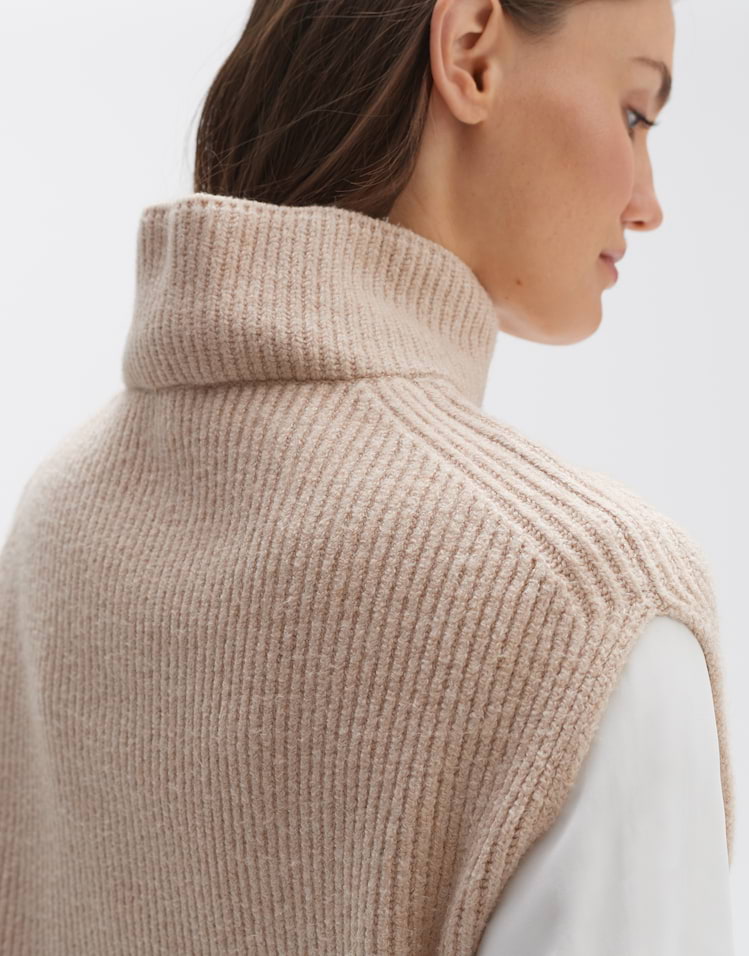 Pullunder Palisa beige online bestellen | OPUS Online Shop