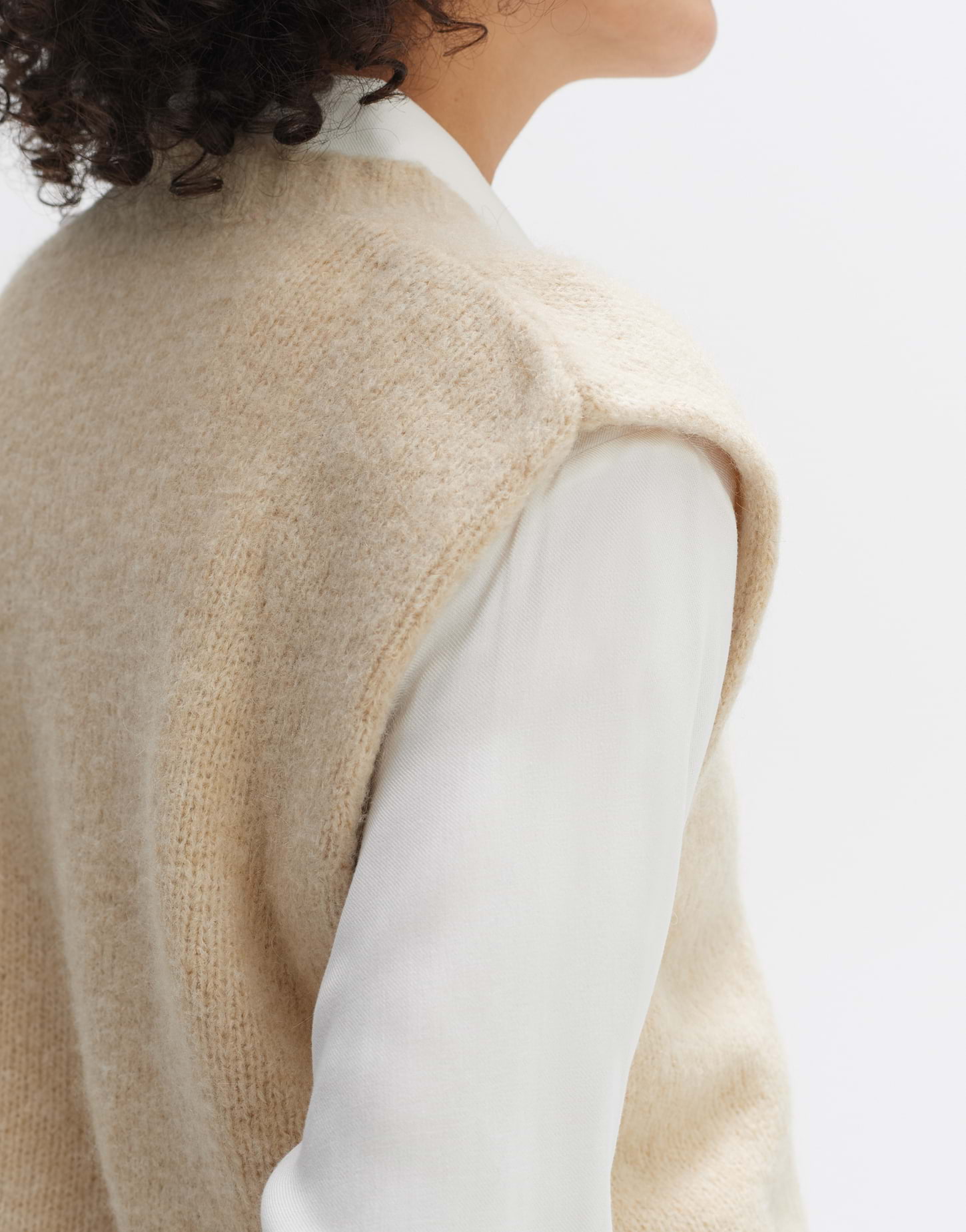 Pullunder Pilom beige online bestellen | OPUS Online Shop