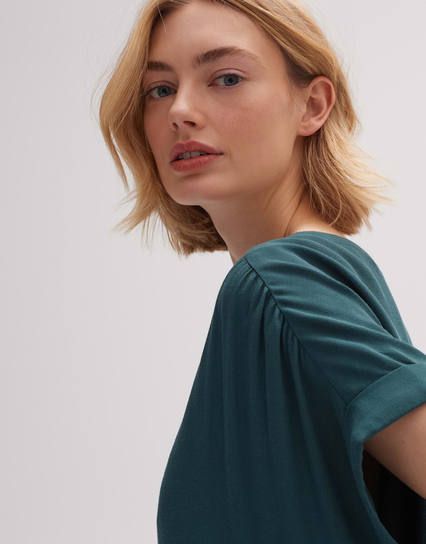 Kurzarmbluse Femka grün online bestellen | OPUS Online Shop