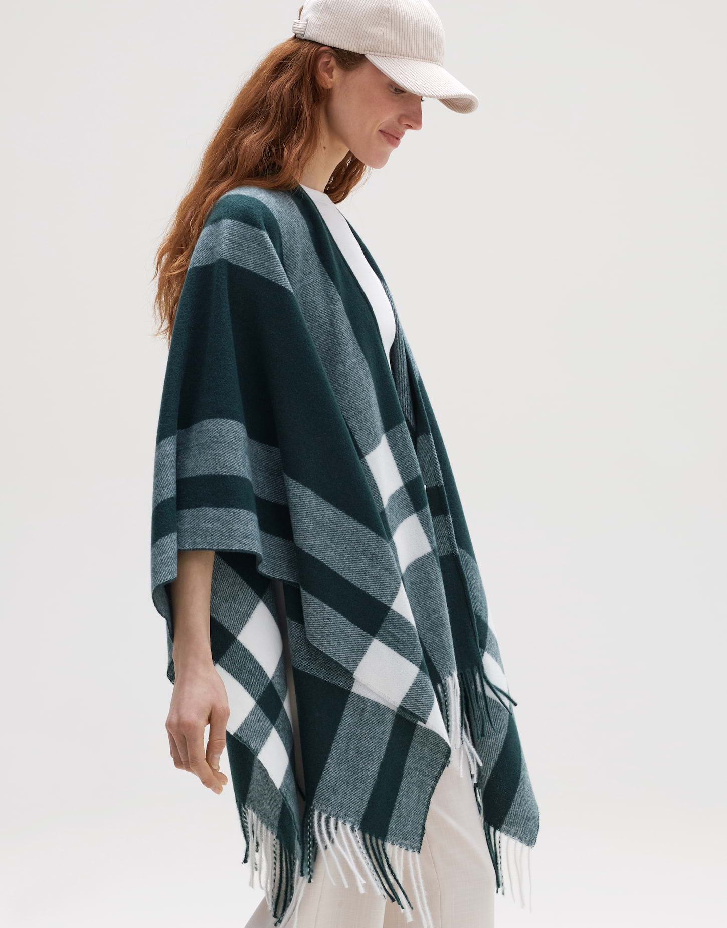 Cape Atano cape grün online bestellen | OPUS Online Shop