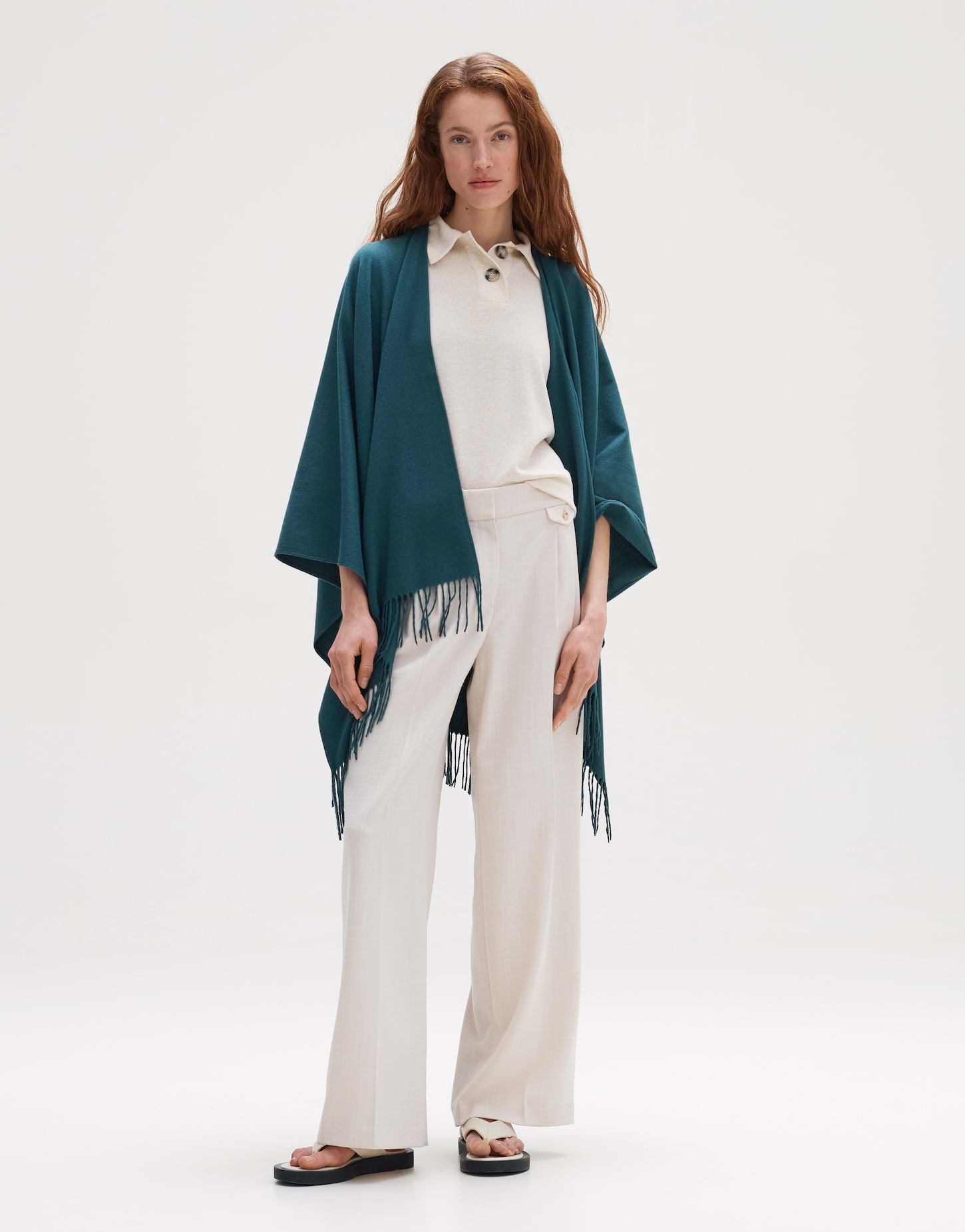 Poncho/Cape Abika cape grün online bestellen | OPUS Online Shop