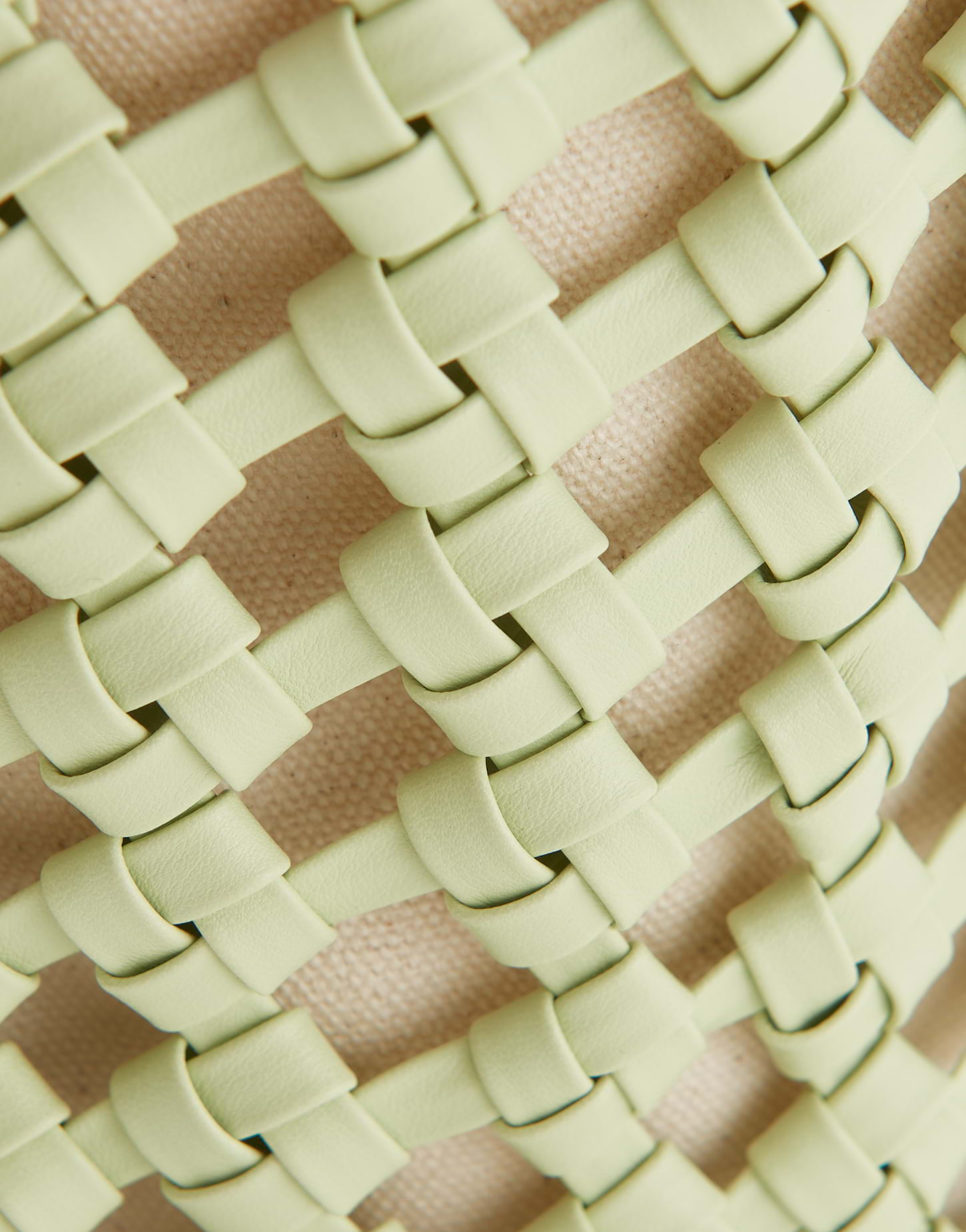 Tasche Aroki bag grün online bestellen | OPUS Online Shop