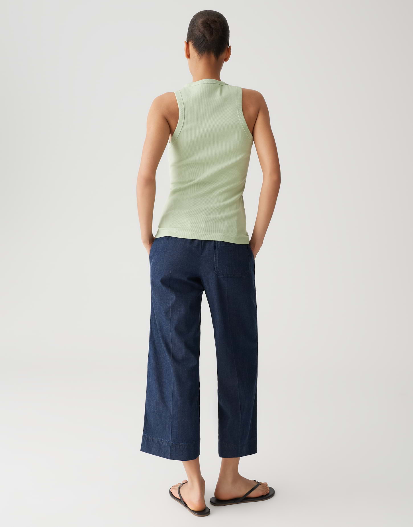 Topje Ilesso groen online bestellen | OPUS online shop