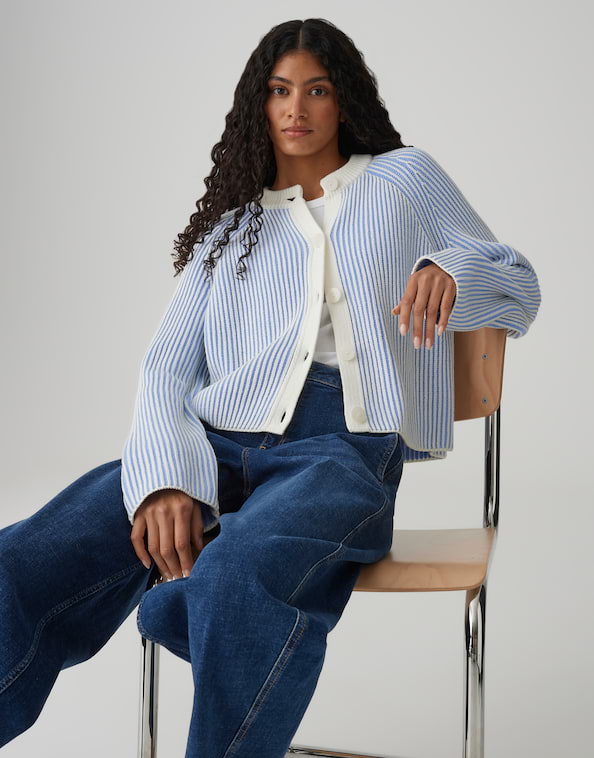 Strickjacke Delsie blau online bestellen | OPUS Online Shop