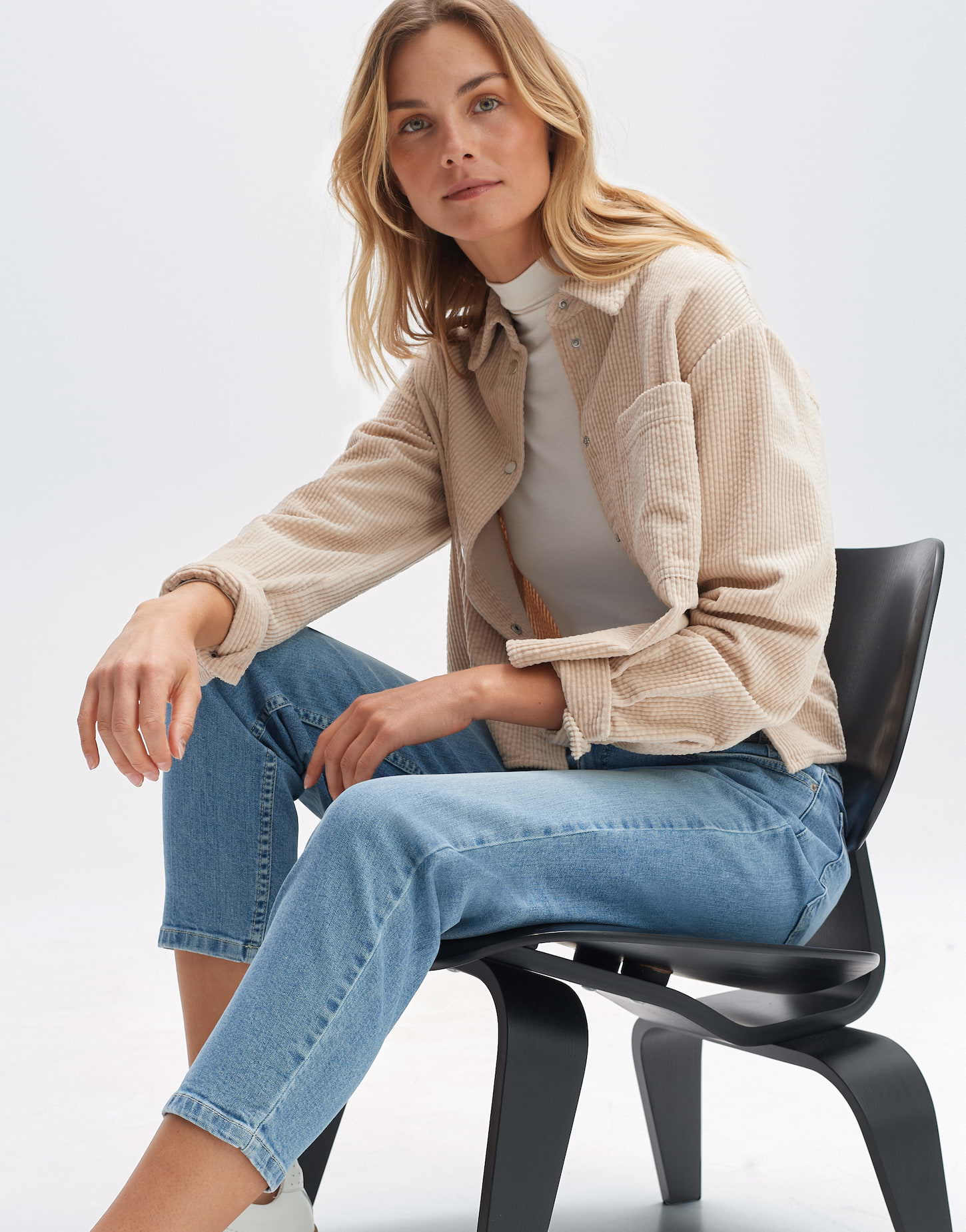 Carrot Jeans Loryn iced blau online bestellen | OPUS Online Shop