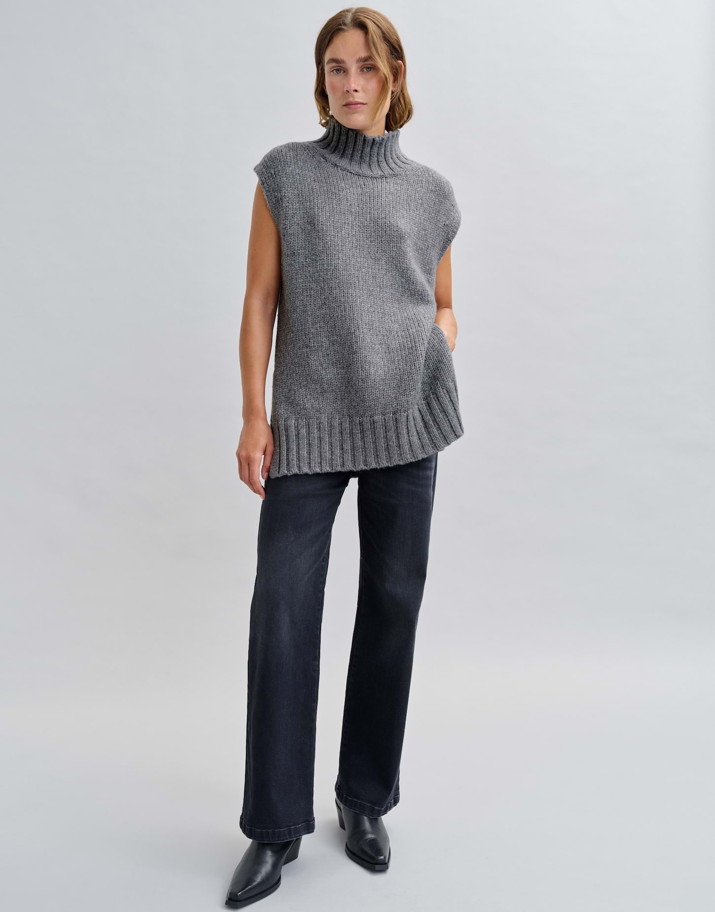 Wide Mivy schwarz online bestellen | OPUS Online Shop