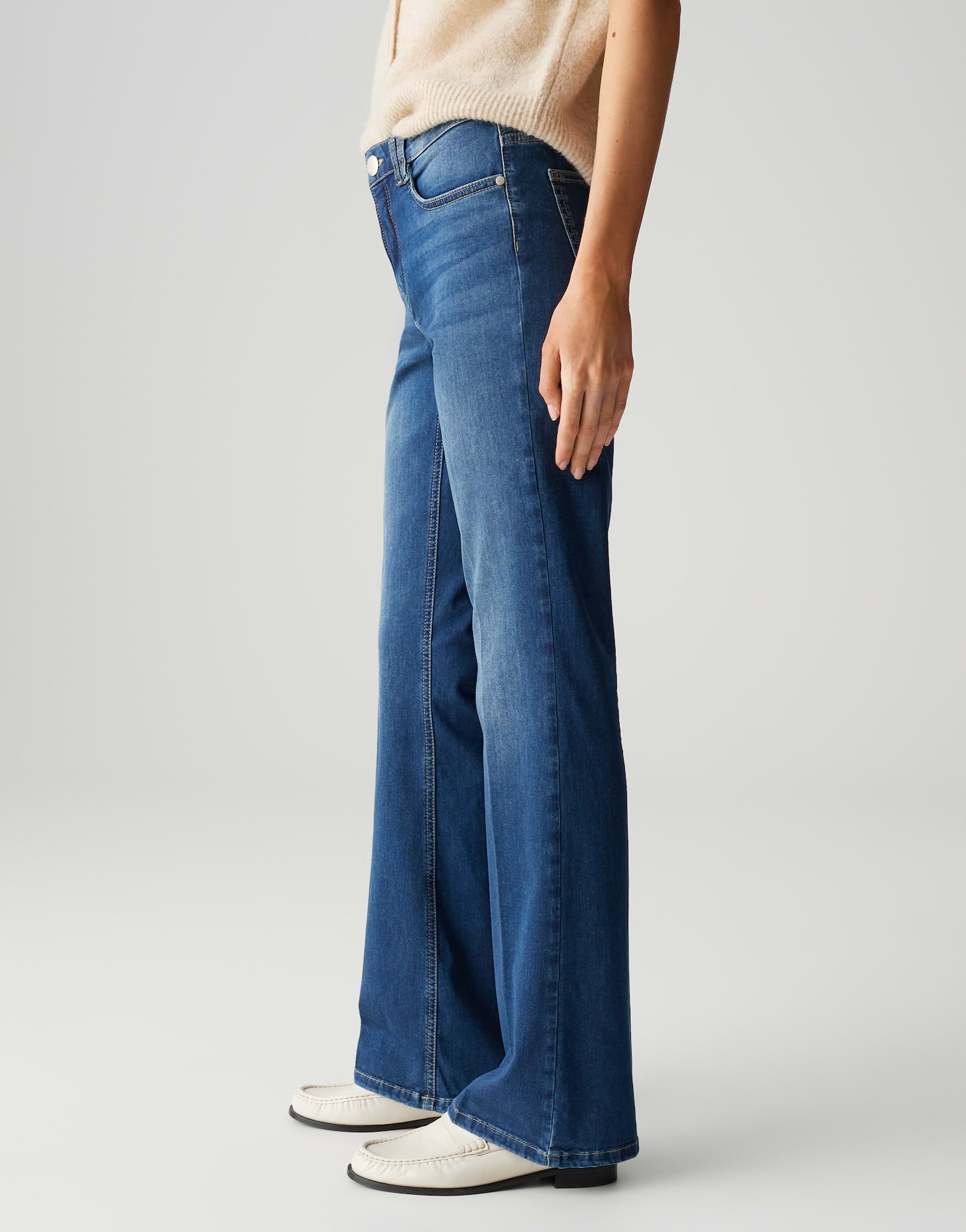 Flared Enja smooth blau online bestellen | OPUS Online Shop