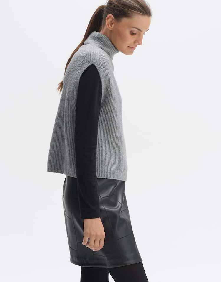 Pullunder Palisa grau online bestellen | OPUS Online Shop