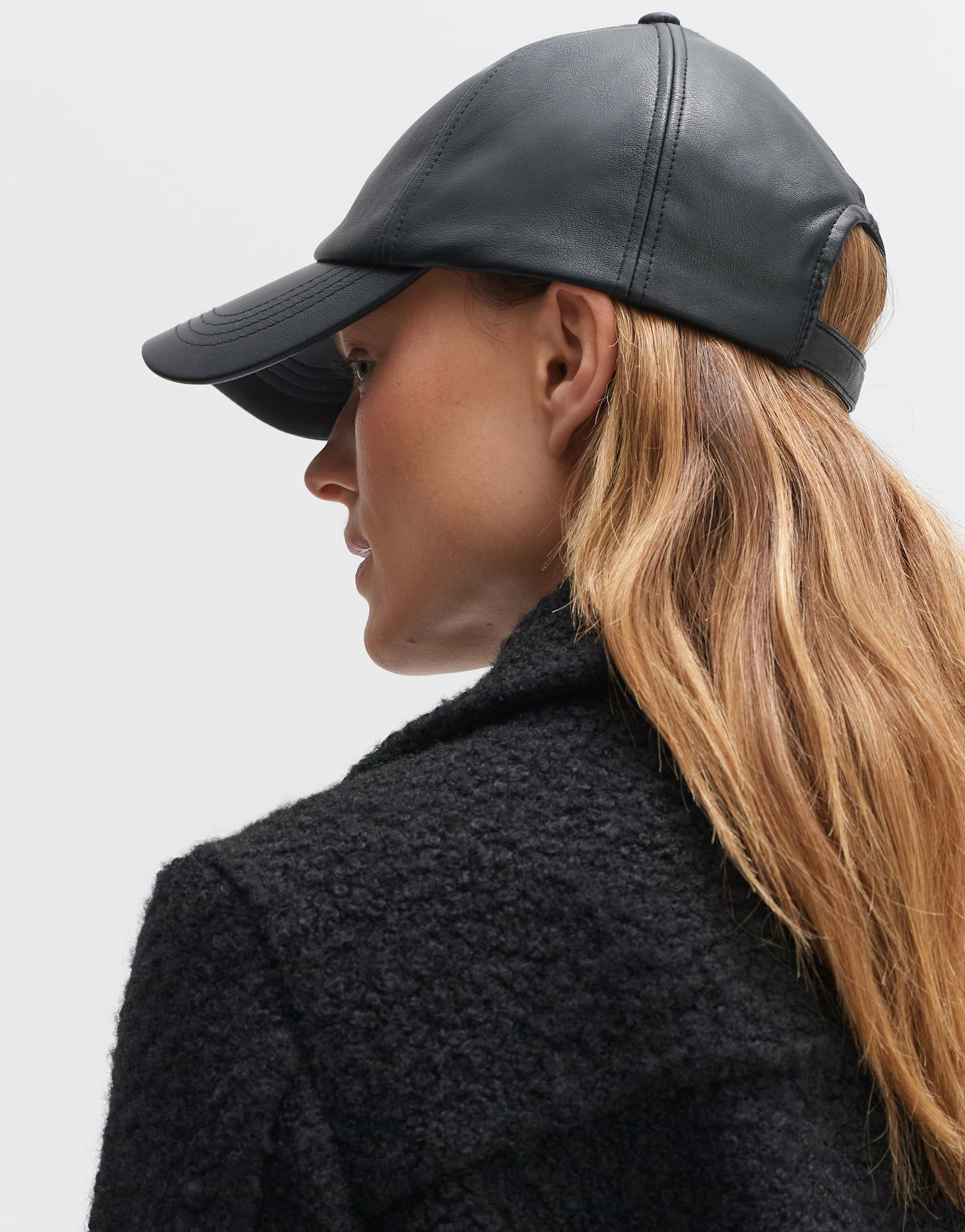 Hut Aroti cap schwarz online bestellen | OPUS Online Shop