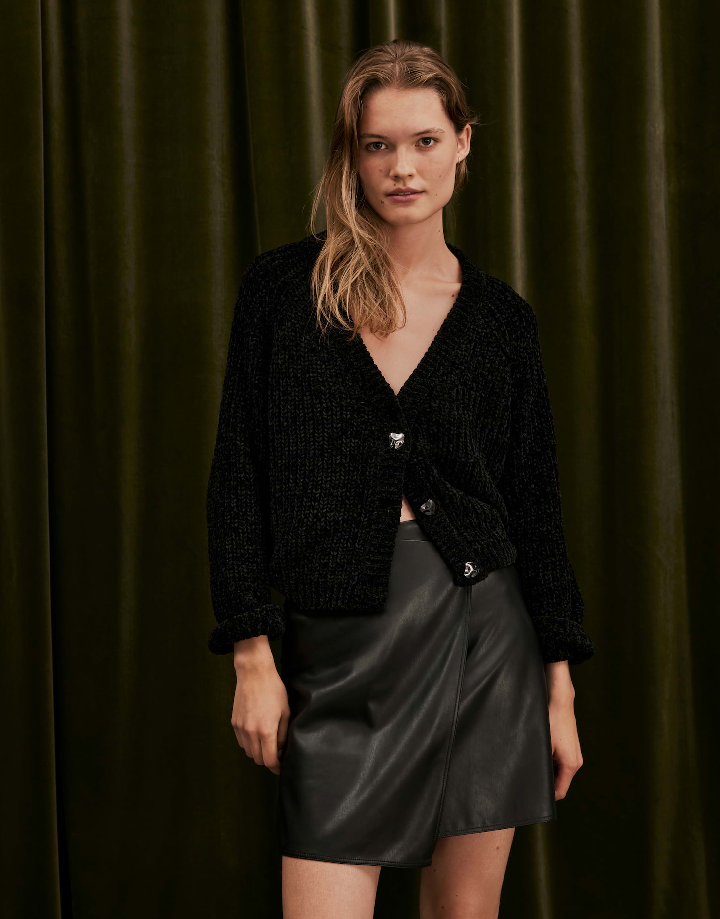 Strickjacke Denille schwarz online bestellen | OPUS Online Shop