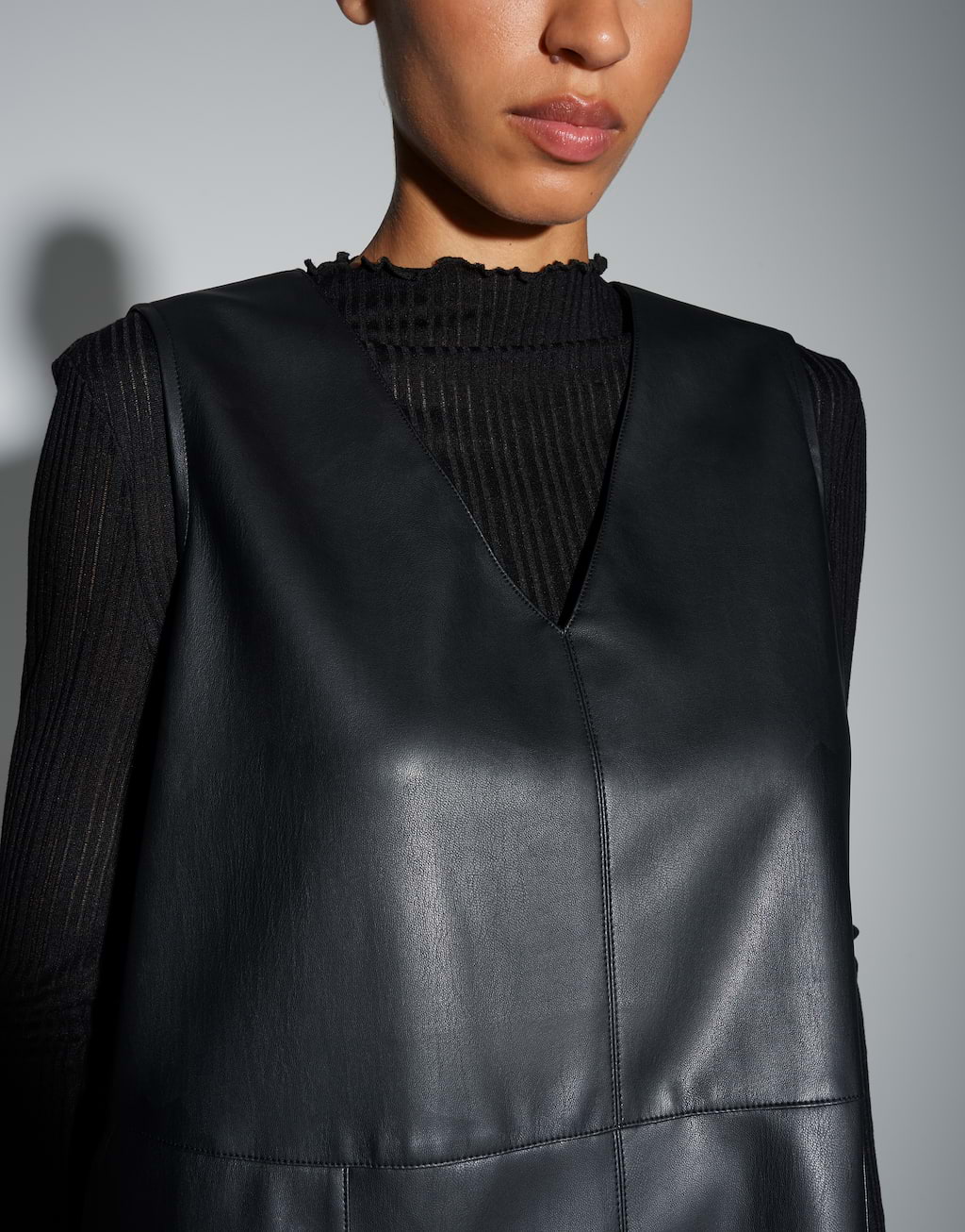 Minikleid Wancy schwarz online bestellen | OPUS Online Shop