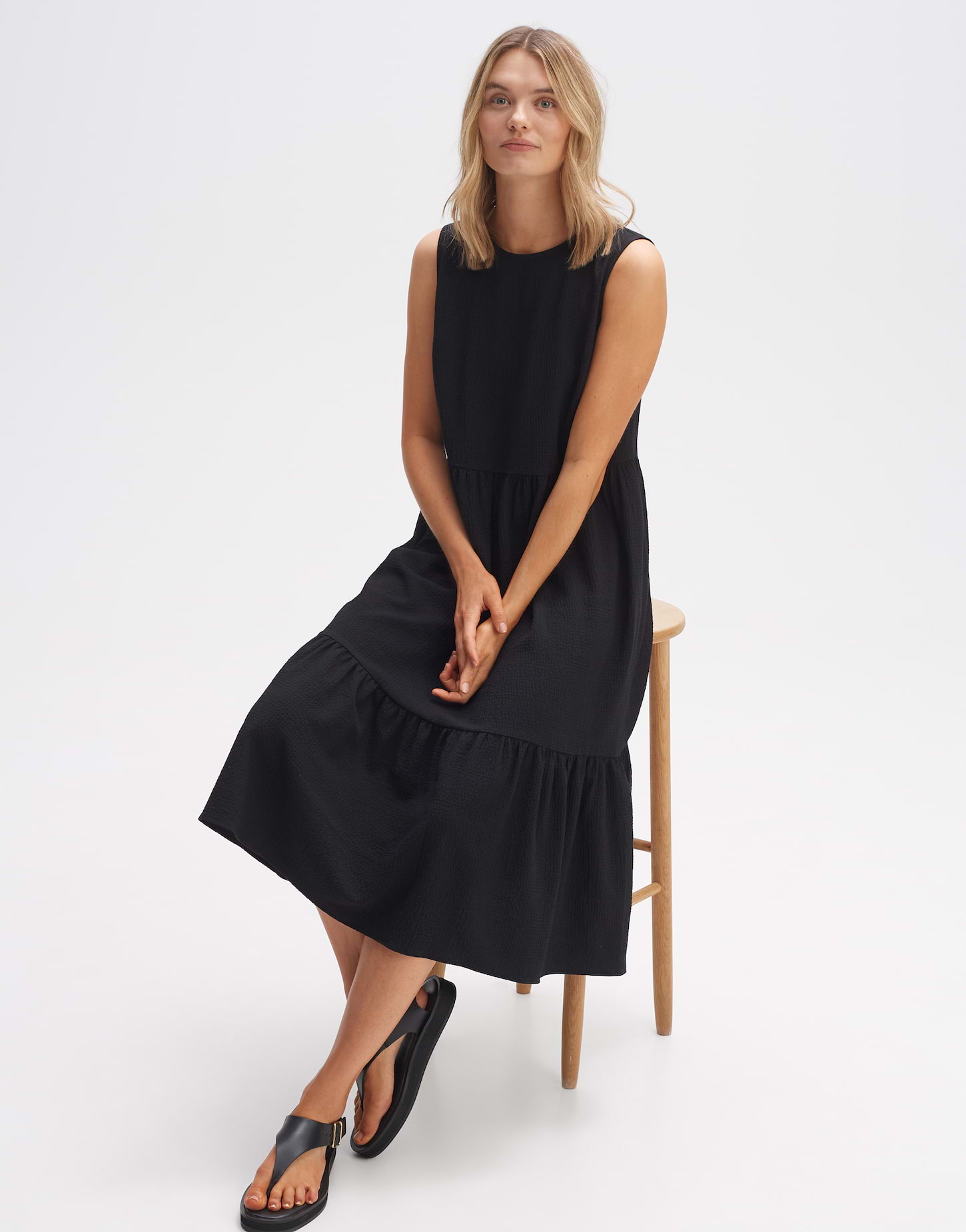 Midi dress Worta structure black by OPUS | shop your favourites online